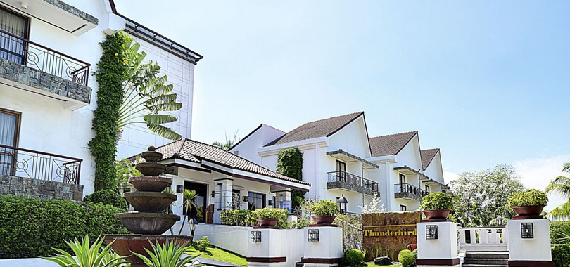 Thunderbird Resorts - Rizal, Бинангонан, цены на 2023 - бронируйте ...